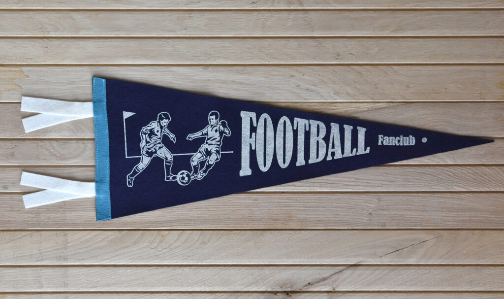 Grand Fanion "Football" - LE FANION FRANÇAIS